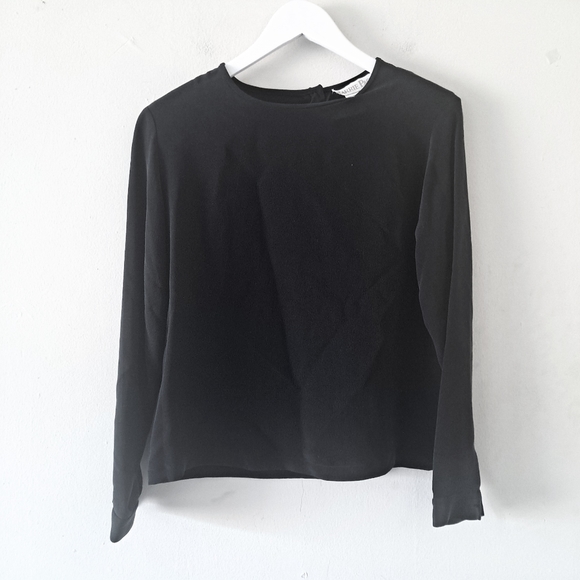 Barrie Pace | Tops | Barrie Pace Black Crewneck Ls One Back Button Top ...